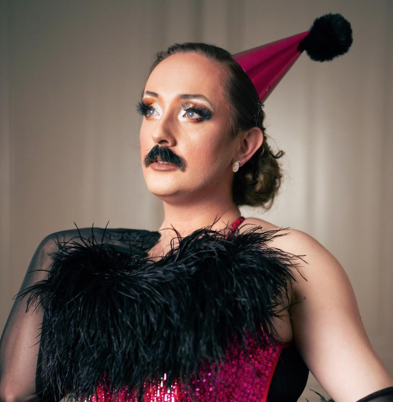 Sinful Cabaret | Amazing Grace London Bridge